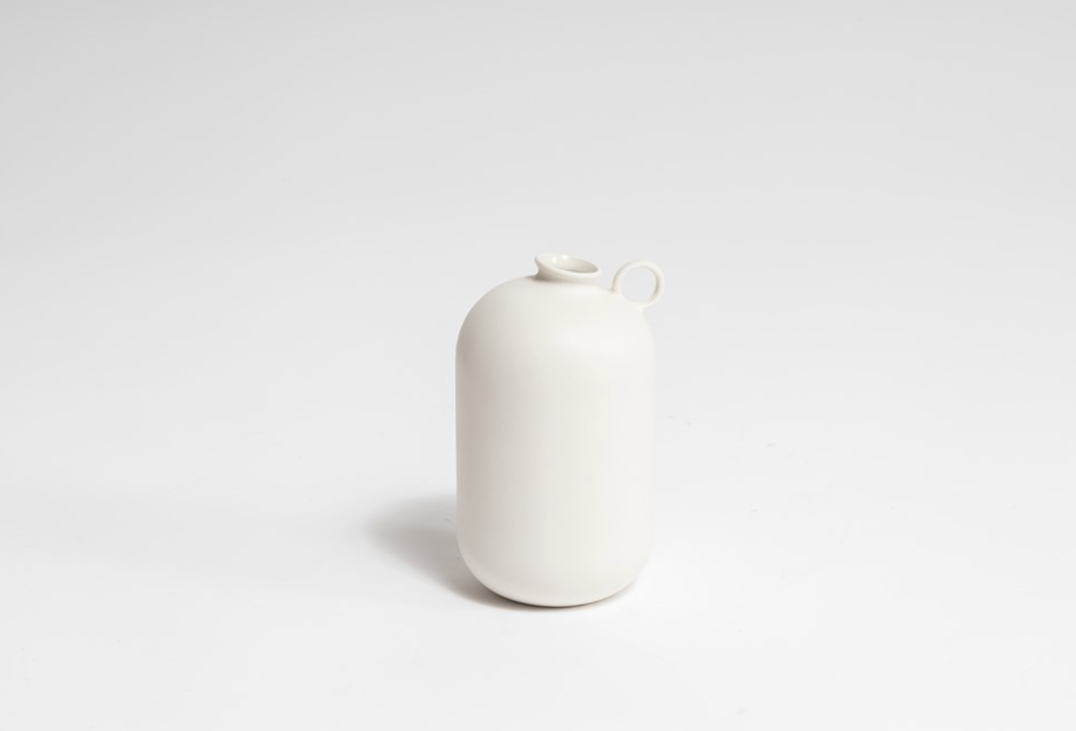 The Flugen Vase Medium - Ned Collections – littlegreeninteriors